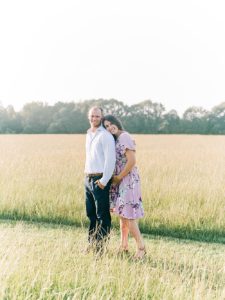 Kiesel Park Maternity Photos by Laura Watson Photography