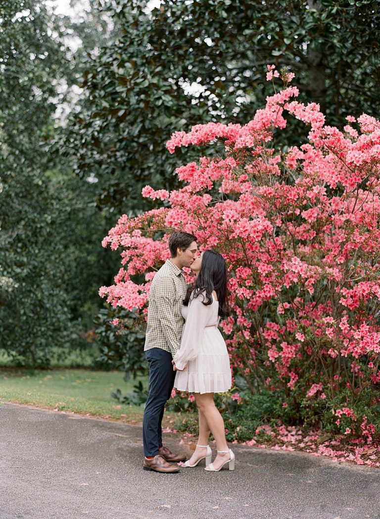 Hills & Dales Estate Engagement | Sami & Drew - Laura Watson Photography